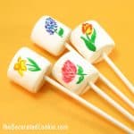 Spring marshmallows: Make flower marshmallows with food coloring pens