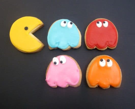 Pac Man and arcade game 1980s cookies - the decorated cookie