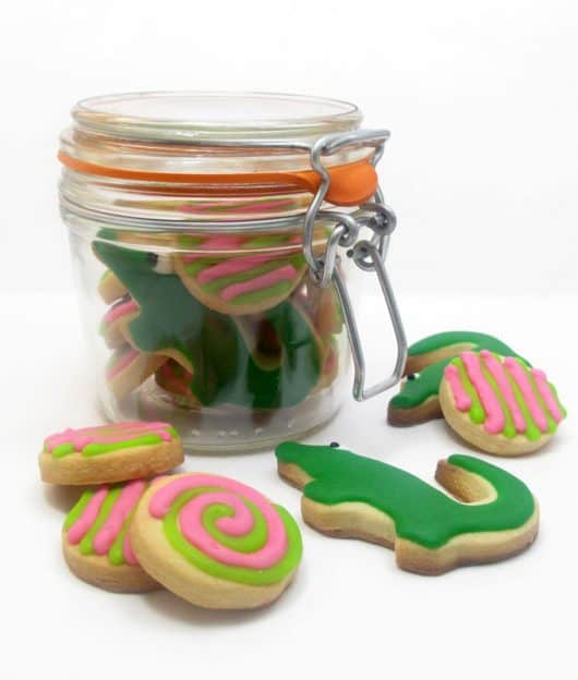 preppy cookies - how to decorate pink and green and alligator cookies