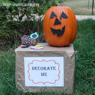 Halloween game: "Decorate Me" Jack O' Lantern for kids -- DIY pumpkin craft