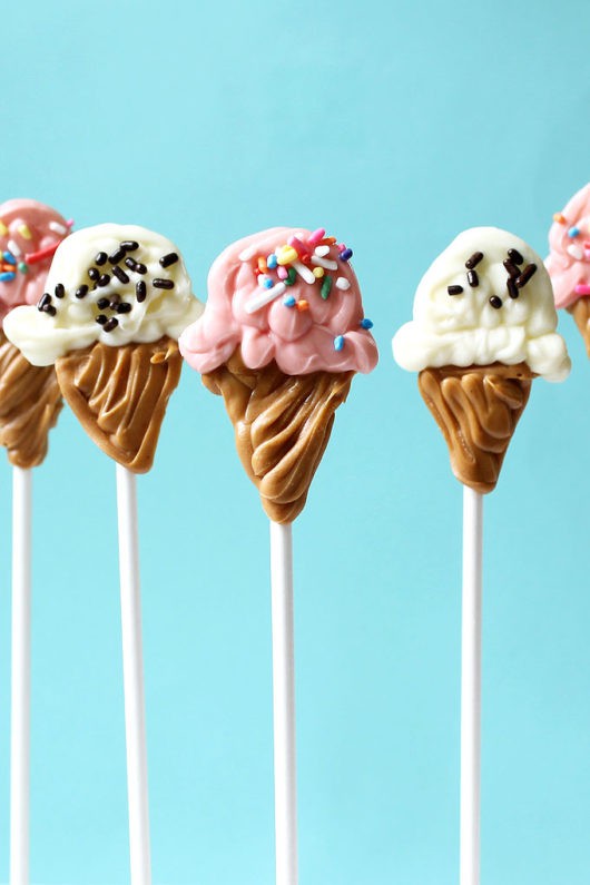 ICE CREAM CONE CANDY POPS -- A fun food idea for summer