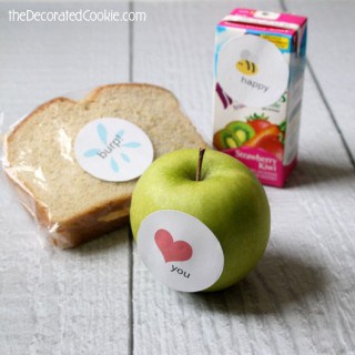 LUNCH BOX STICKERS! Back to school with free printables.