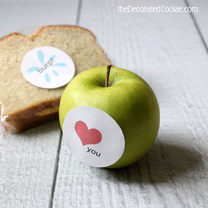 LUNCH BOX STICKERS! Back to school with free printables.