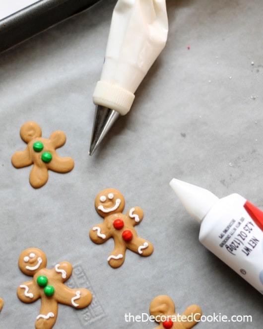 DIY mini gingerbread candies for a cute and easy Christmas treat