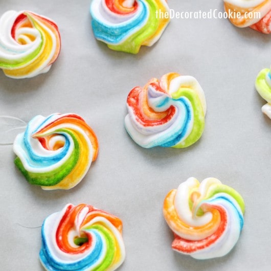 RAINBOW MERINGUE COOKIES on a stick, awesome unicorn food.