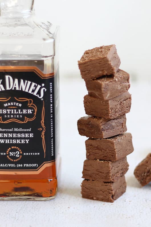 Jack Daniels fudge is a delicious, 3-ingredient boozy fudge.