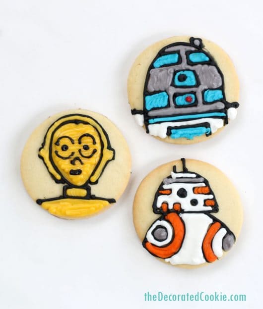 How to make and decorate Star Wars cookies on simple circles.
