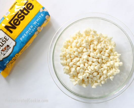 bug chocolate bark is an easy treat for a bug party or Halloween party