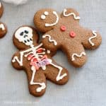 Halloween gingerbread man with anatomy -- scary Halloween cookies