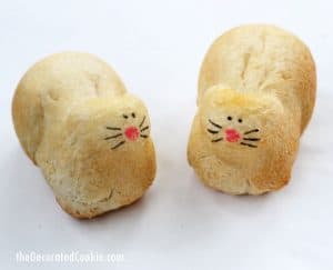 kitty cat bread -- how to a loaf of cute kitty cat bread using a ...