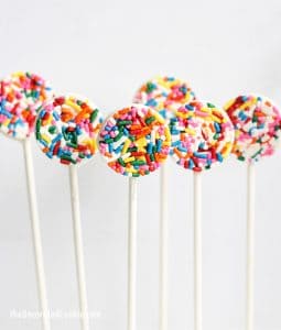 Easy sprinkle chocolate pops for birthday or rainbow parties.