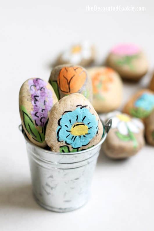 Flower painted rocks, an easy kid or adult craft handmade gift idea