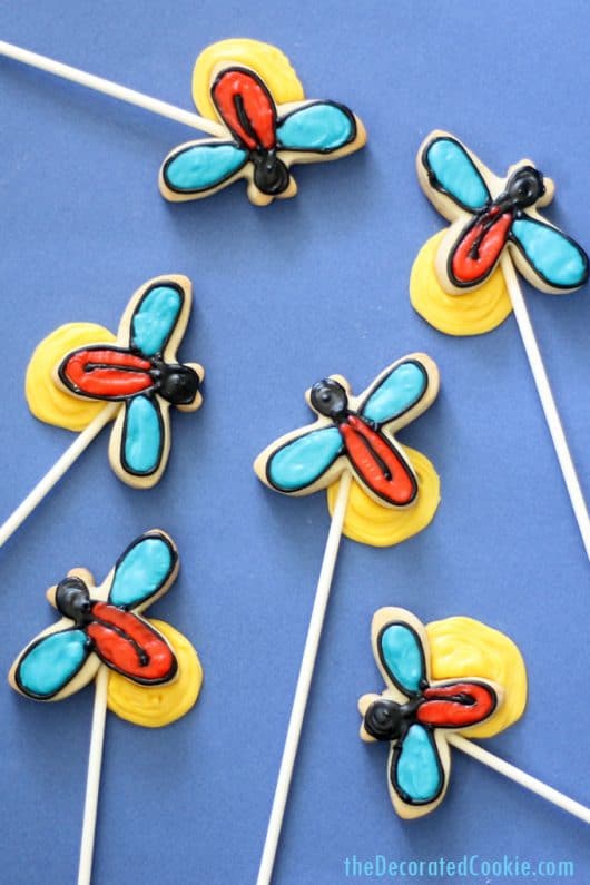 firefly cookies: Lightning bug cookies for a fun summer treat