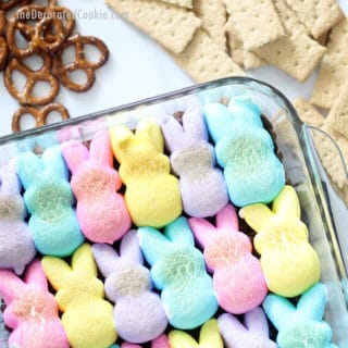 EASTER PEEPS S'MORES DIP -- Easy, 2-ingredient Easter dessert.