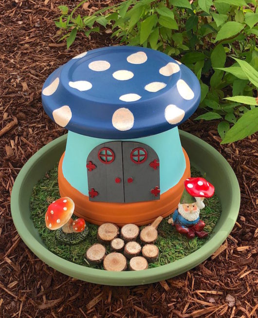 30 CLAY POT CRAFTS -- fun ideas for flower pots, inside and out!